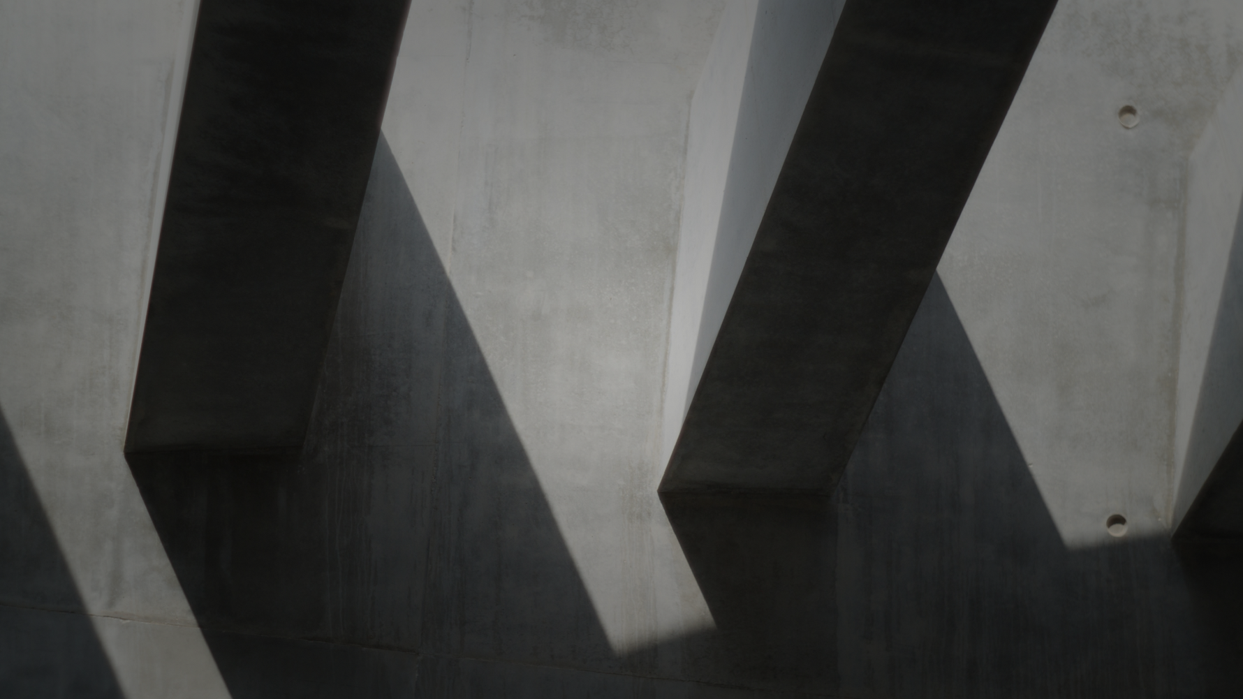 About #MONOLITH ｜ #MONOLITH